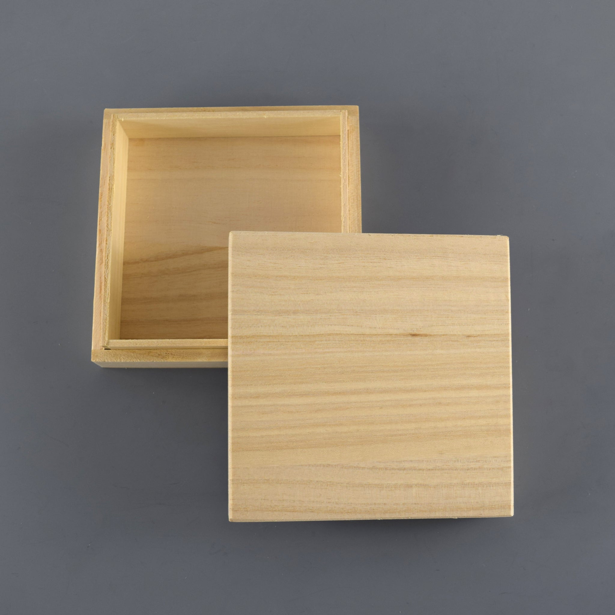 11.5×11.5cm Inro Kiri Paulownia Wooden Box – 京都あさひ屋－Kyoto Asahiya